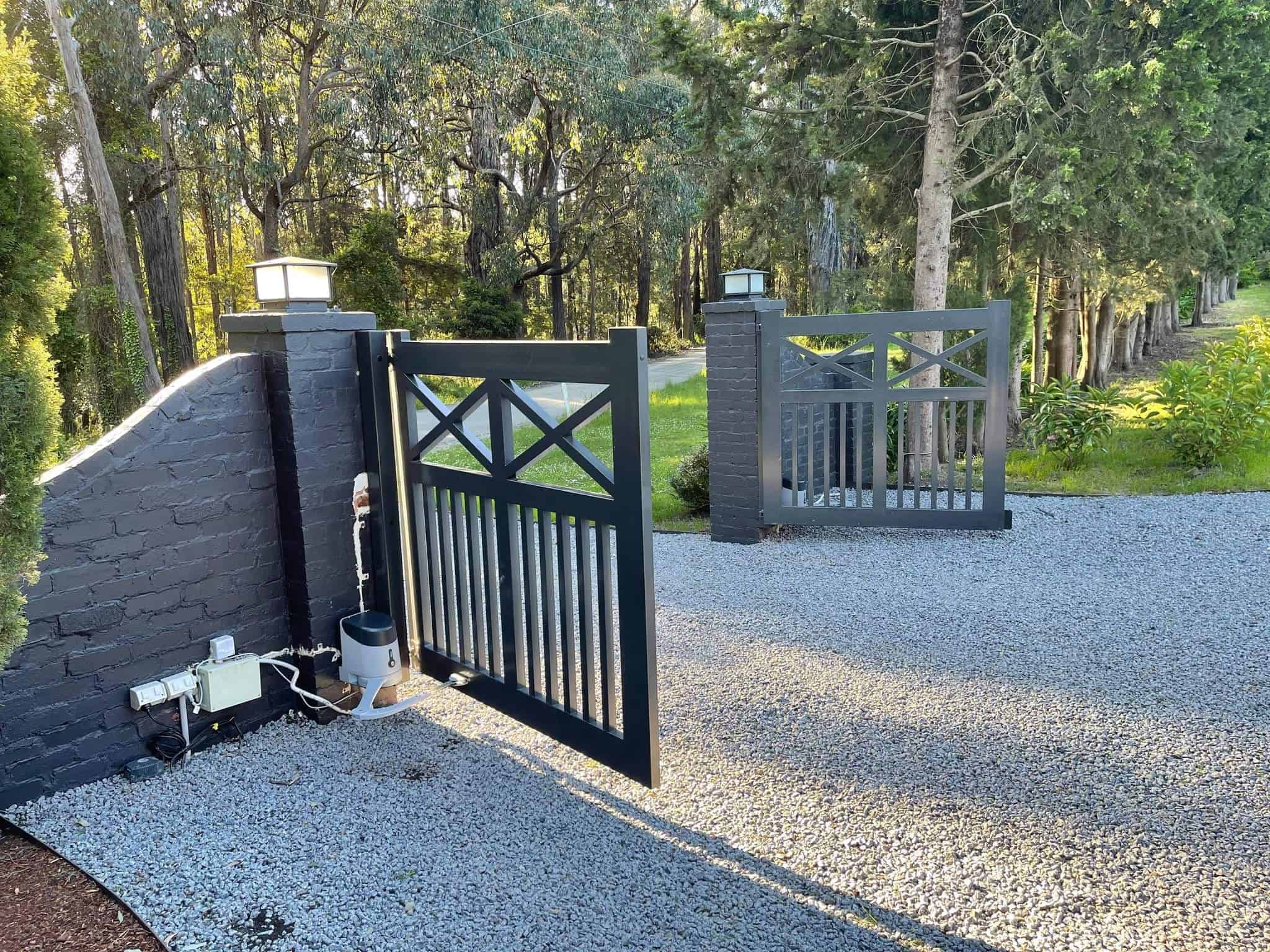 Driveway Gate Services in Victoria, BC | Harbour Door