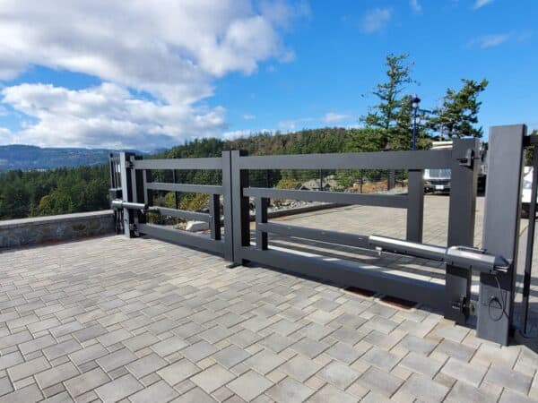 Elegant Driveway Gates in Victoria | Harbour Door